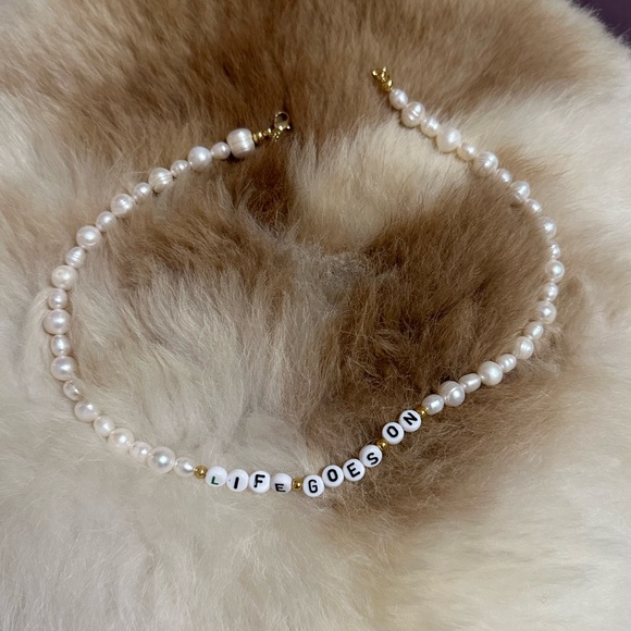 s.v ditto | Jewelry | Life Goes On Pearl Necklace | Poshmark